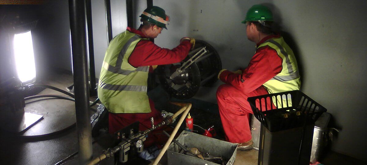 Oil Refinery Storage Tank Inlet Pipe Threading - In-situ